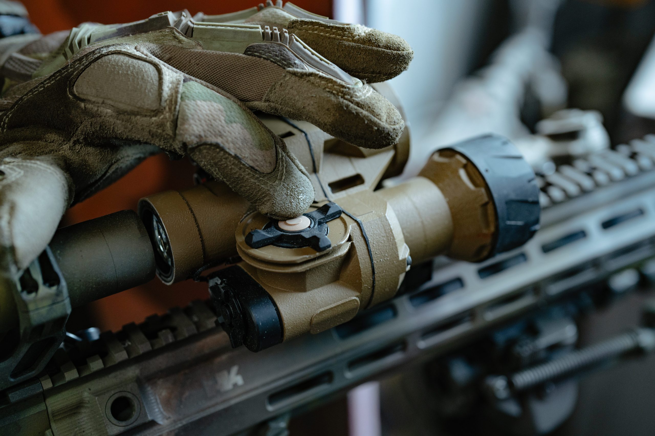 Mid-Range Dual Channel Sight (MRDCS) | Leonardo DRS